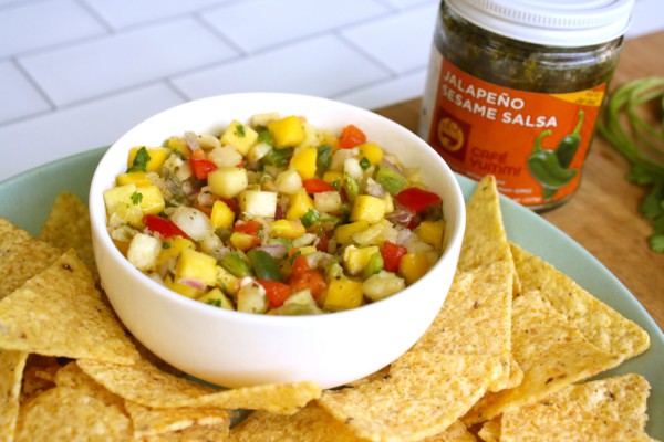 Spicy Tropical Salsa Recipe - Yumm! Sauce­­­­®